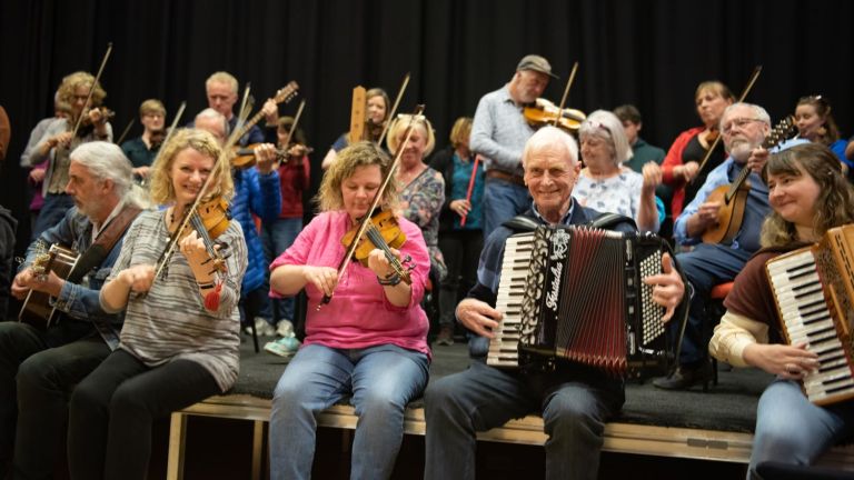 Spotlight On… Fèis Rois – We Make Music