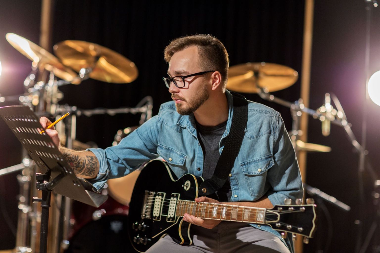 Using chords as a start to composing music – We Make Music